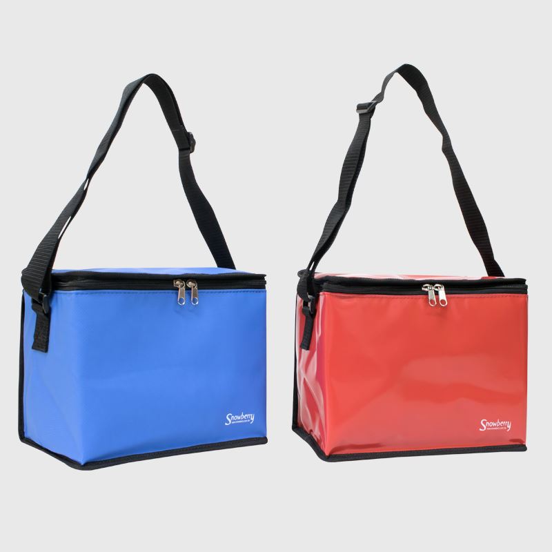 Classic thermal bags.－A convenient tool for picnic, camping, and ...